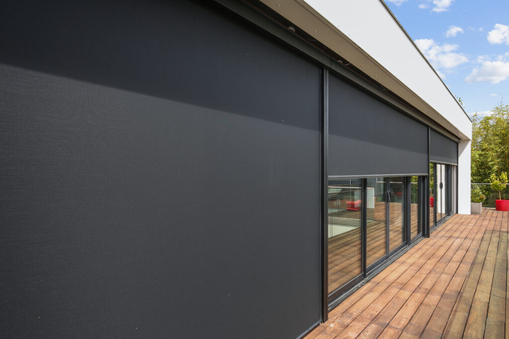 Screen – Sunscreen & Door